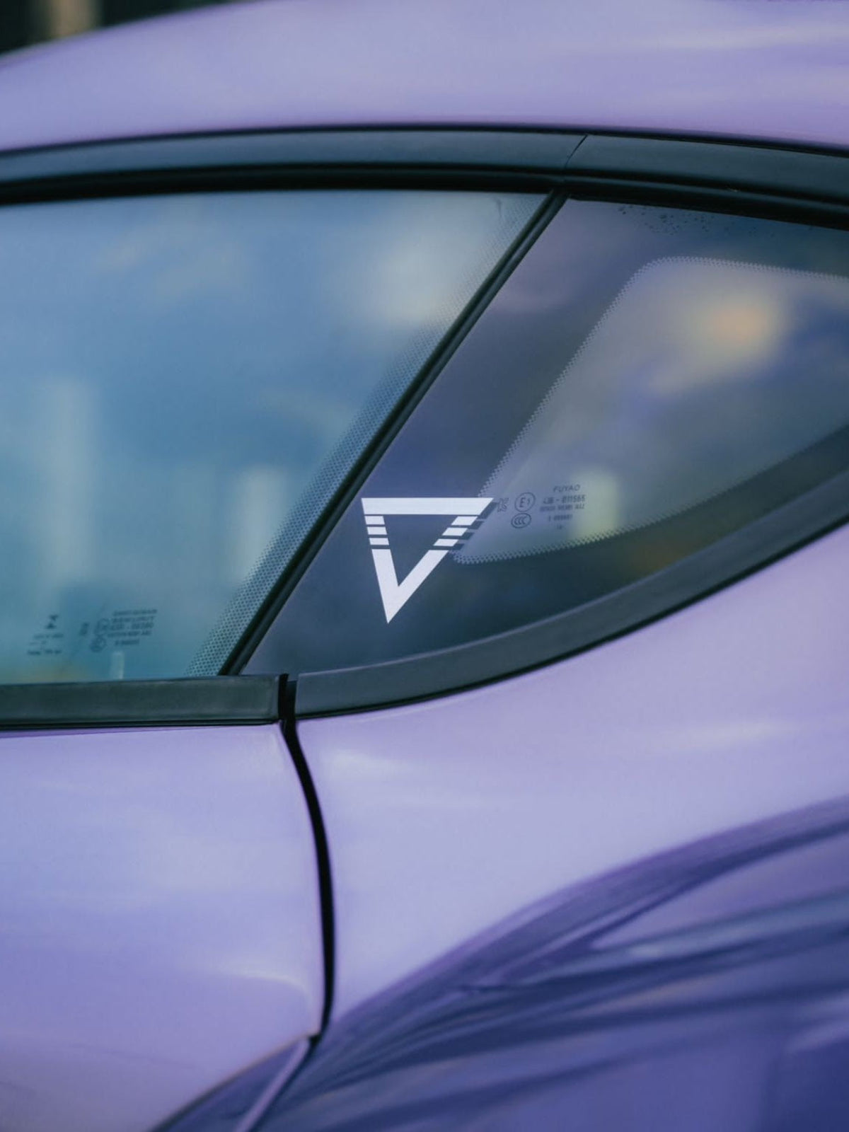 Gravity Triangle Sticker - Small – GravityShow